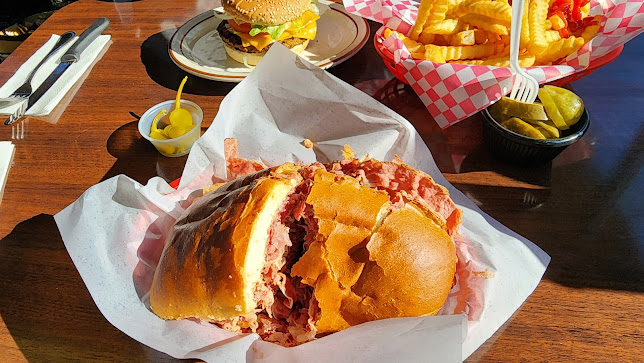 Johnnie's Pastrami Restaurant Menu | Famous Pastrami Sandwiches in ...